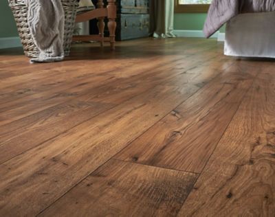 Pergo Portfolio - Portfolio 7.5X54.33(LF000968) - Rustic Amber Chestnut ...