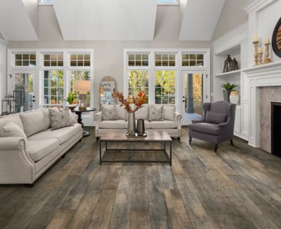 Pergo Outlast+ - Outlast+ 6.25 x 47.25(LF001010) - Bronze Belmont Oak ...