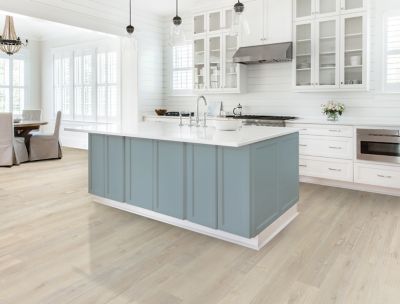 Native Ridge, Gray Opal Oak, Resilient / Vinyl | Mohawk Flooring