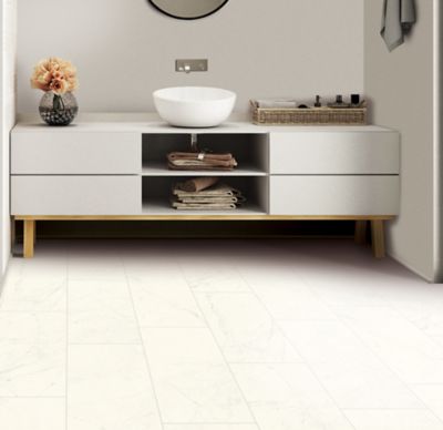 Gateway, Darce Lane, Resilient / Vinyl | Mohawk Flooring